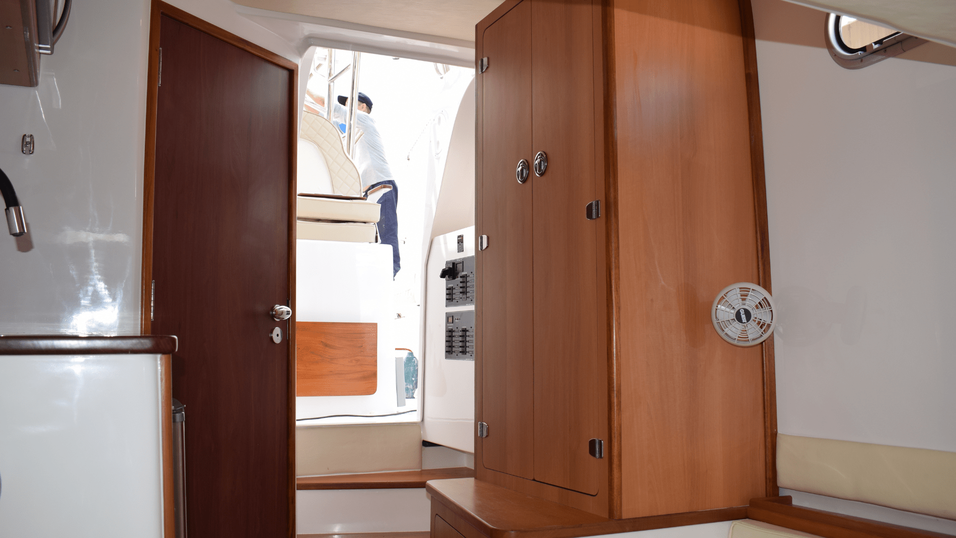 Victory 400 40ft Center Console Boat | Victory Yachts